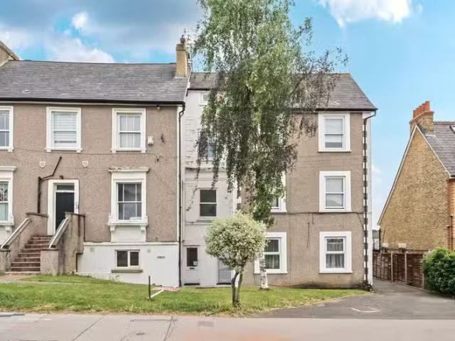 Holmesdale Road, London, SE25 6PP