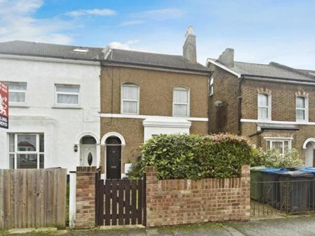 Holmesdale Road, London, 2 Bedroom Ground