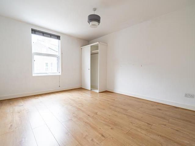 Holmewood Road, SW2