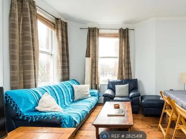 Holmleigh Road, London, N16 5PU, United Kingdom | 3 bed apartment for rent #114914647 | Rentberry