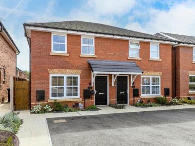 Holroyd Circle, Brinsley, 3 Bedroom Semi detached