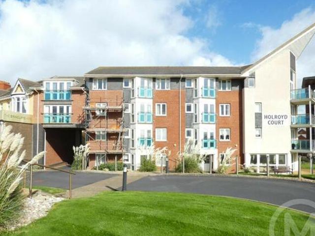 Holroyd Court, Queens Promenade, 2 Bedroom Retirement