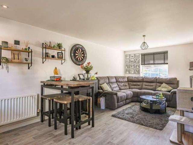 Holst Avenue, Witham, Cm, CM8
