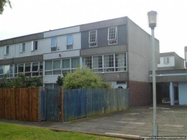 Holstein Way, Erith, Kent DA18, Room to rent, £850 pcm | PrimeLocation