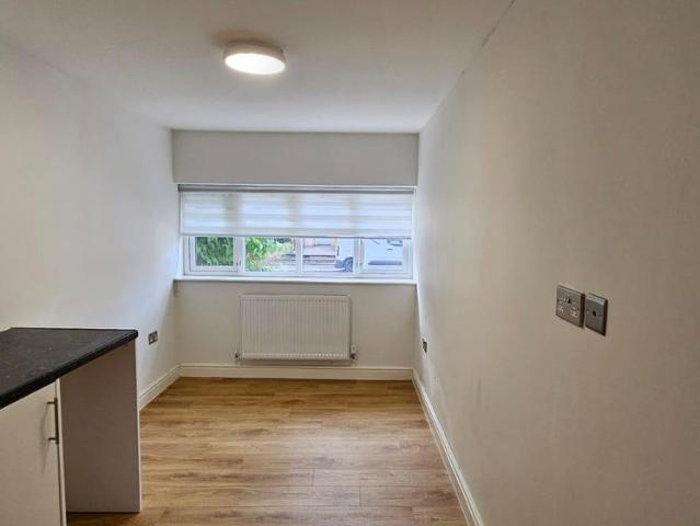 Hopton Road, Wealdstone HA3, Studio to rent, £995 pcm | PrimeLocation