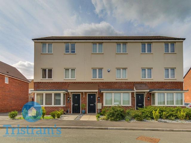 Hopwood Road, Gedling NG4, 5 bed town house to rent, £1,500 pcm | PrimeLocation