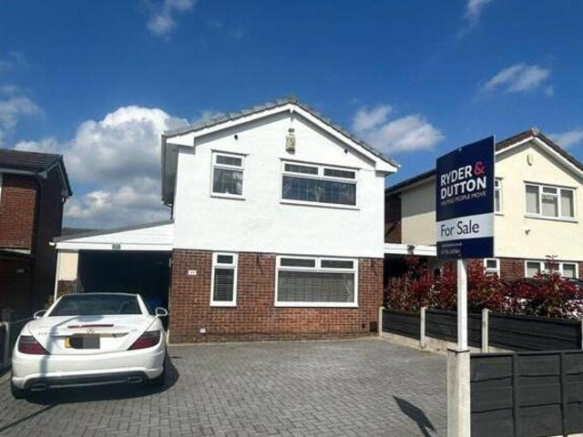 Hopwood, Salisbury Avenue, Heywood, 3 Bedroom Link