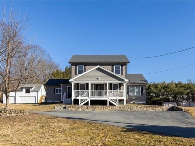Hope Rd, Cranston, Home For Sale