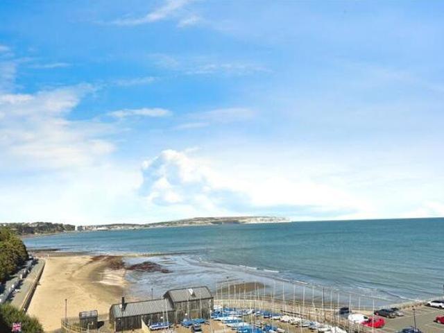 Hope Road, Shanklin, 2 Bedroom Apartment