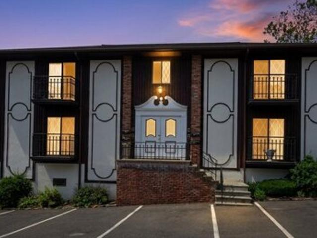 Hope St Apt T, Stamford, Condo For Sale