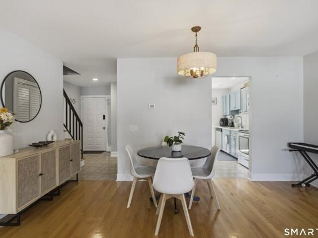 Hope St Apt E, Stamford, Home For Sale