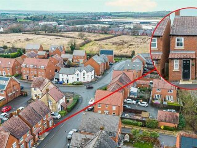 Hope Way, Church Gresley, 3 Bedroom Semi detached