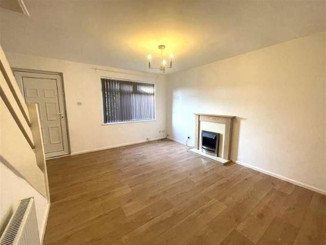 Hopes Farm Road, Stourton Grange, Leeds, LS10