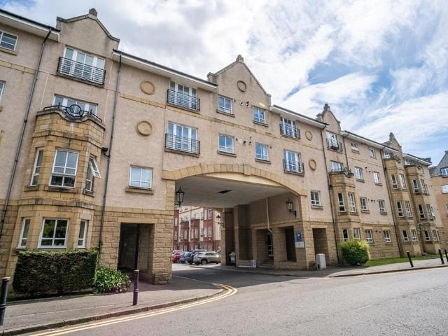 Hopetoun Street, Bellevue, EH7 2 bed flat to rent £1,680 pcm £388 pw