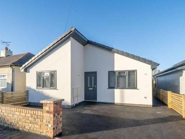Hopfield Road, Moreton, 2 Bedroom Detached