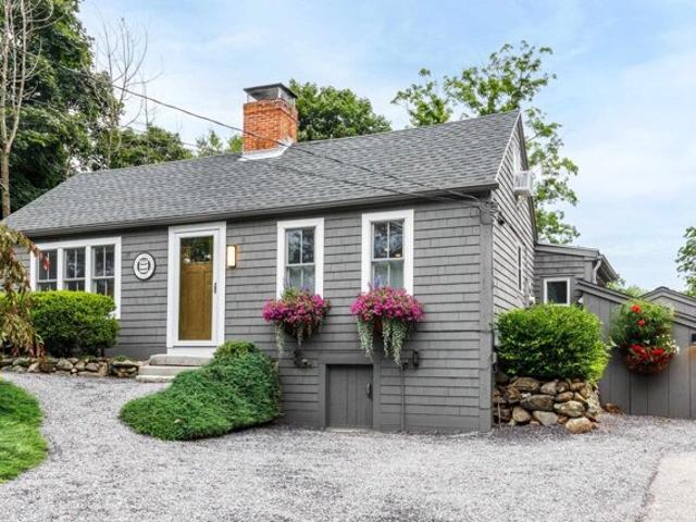 Hopkinton Rd, Hopkinton, Home For Sale