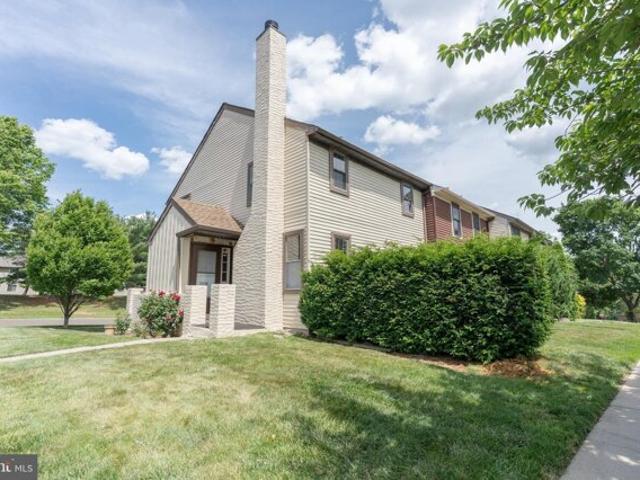 Hopkins Ct, North Wales, Home For Sale