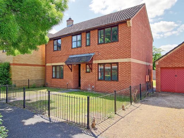 Hopkins Close, Cambridge CB4, 4 bed detached house to rent, £2,100 pcm | PrimeLocation