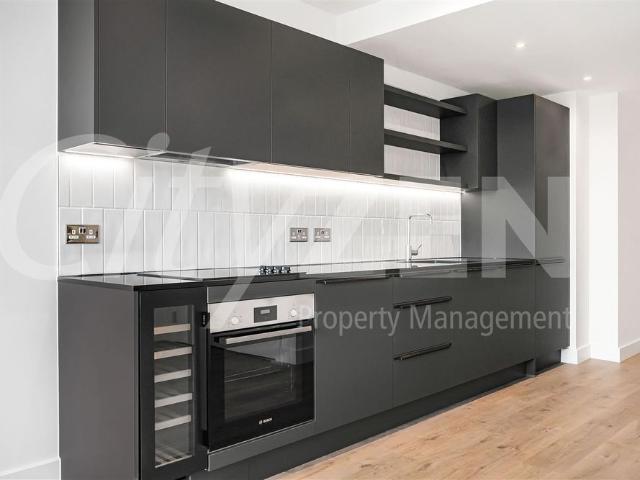 Hopper House, 5 Pilkington Terrace, Pettman Crescent, London