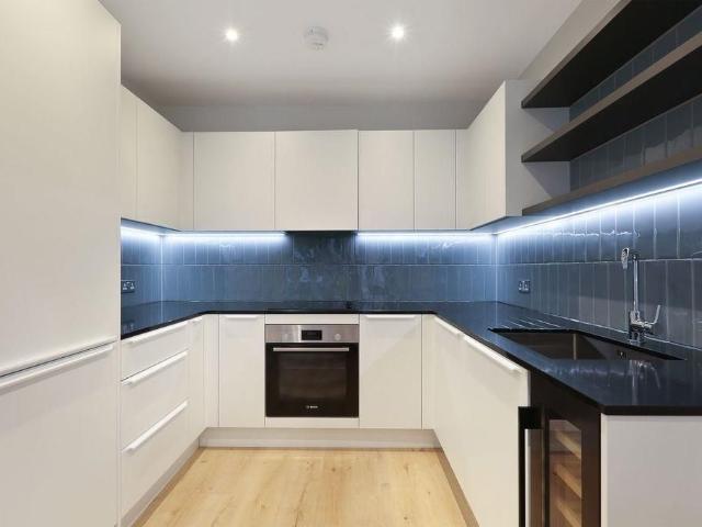 Hopper House, Plumstead SE28, 1 bed flat to rent, £1,650 pcm | PrimeLocation