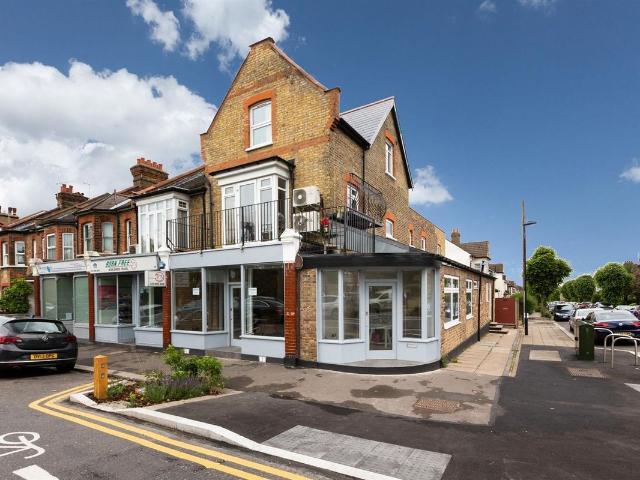 Hoppers Road, Winchmore Hill N21, 1 bed flat to rent, £1,400 pcm | PrimeLocation