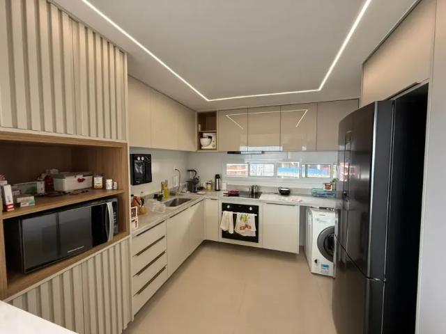 Horto VENDO | 2 Suítes, lavabo | 87m² I PORTEIRA FECHADA | Andar Alto | Vista Mar | 87 m² | 2 vagas