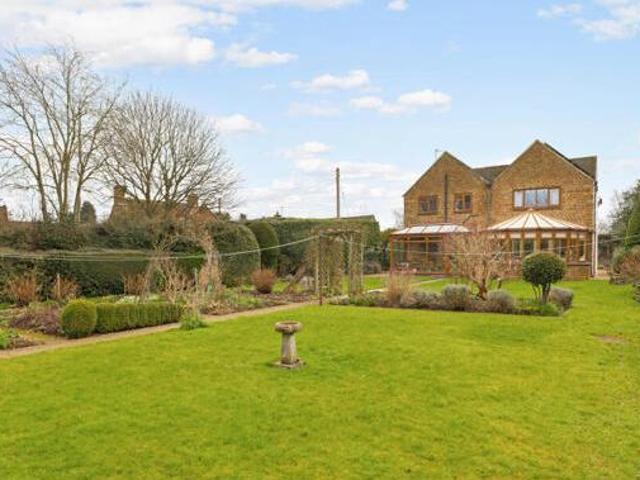 Horton Lane, Milcombe, 4 Bedroom Detached