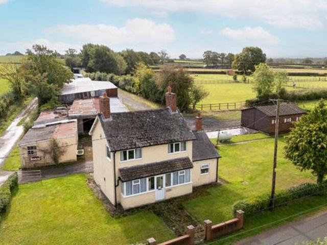Horton, Pipers Ash, 3 Bedroom Detached