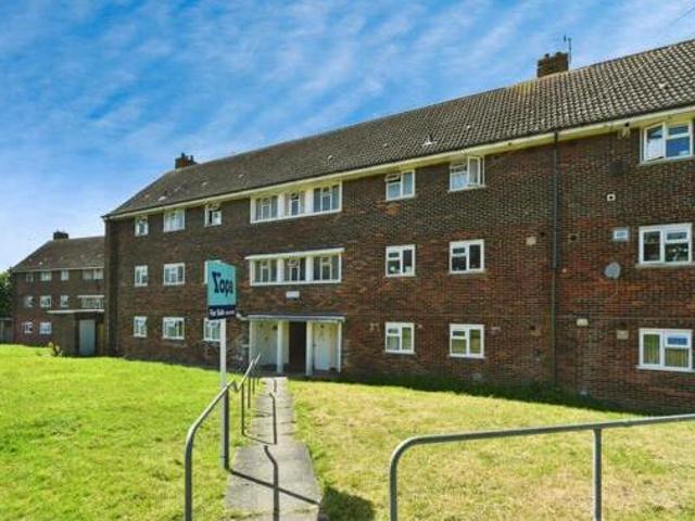 Horton Road, Brighton, 3 Bedroom Flat