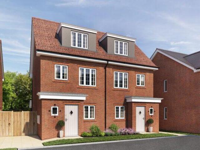 Horwich, Lever Park Avenue, Bolton, 3 Bedroom Semi detached