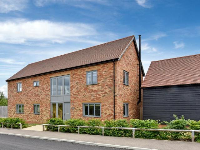 Horwood Mill, Great Horwood, Milton. 5 bed detached house to rent £3,650 pcm £842 pw