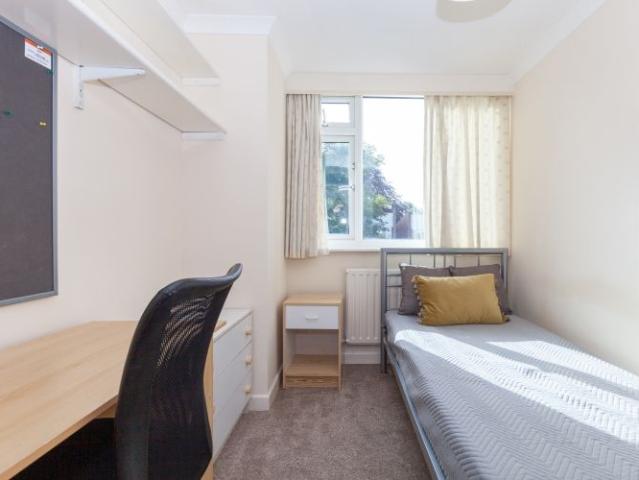 Horwood Close, Headington, Oxford OX3, Room to rent, £720 pcm | PrimeLocation