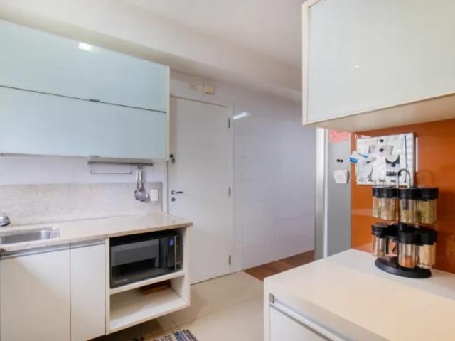 Horácio lafer lindo apartamento com 201 m2 em localização espetacular. Veja mais!