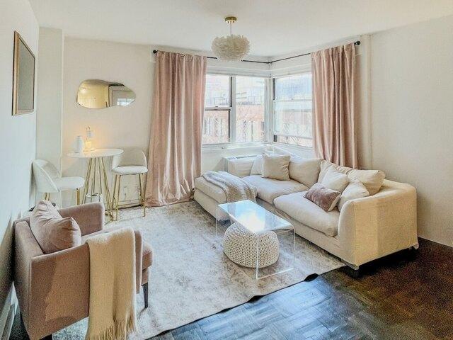Horatio St Apt A, Manhattan, Property For Sale