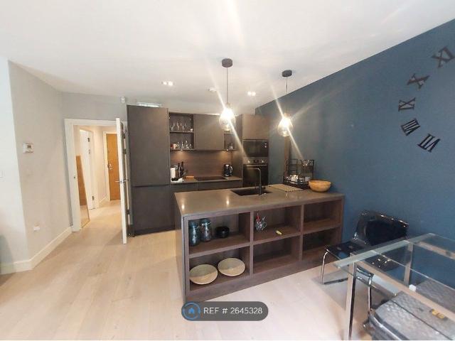 Horizon Apartments, South Croydon CR2, 1 bed flat to rent, £1,550 pcm | PrimeLocation