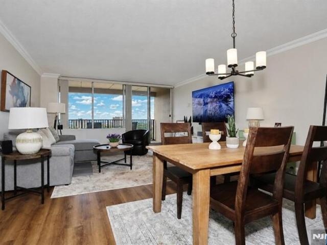 Horizon Rd Apt,fort Lee, Property For Sale