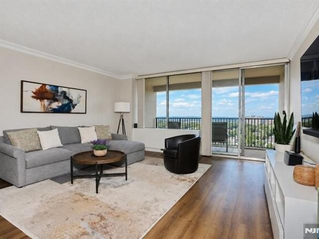 Horizon Rd Apt,fort Lee, Property For Sale