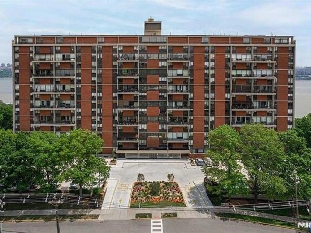Horizon Rd Apt,fort Lee, Property For Sale