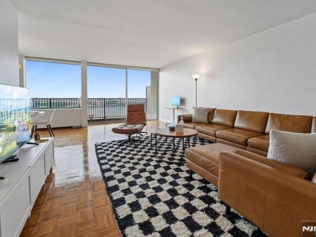 Horizon Rd Apt,fort Lee, Property For Sale