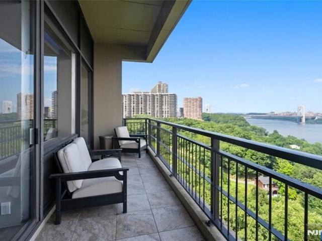 Horizon Rd Apt,fort Lee, Property For Sale