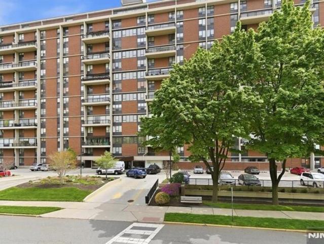 Horizon Rd Apt G, Fort Lee, Property For Sale