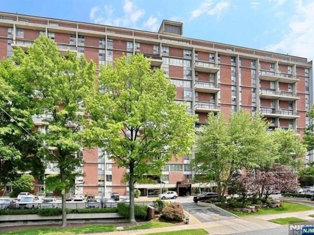 Horizon Rd Ph,fort Lee, Property For Sale