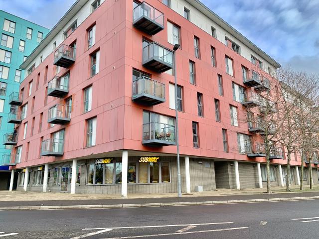 Horizon, Southsea PO4, 2 bed flat to rent, £1,200 pcm | PrimeLocation