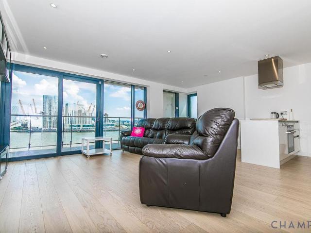 Horizon Tower, 1 Yabsley Street. 3 bed flat to rent £3,300 pcm £762 pw