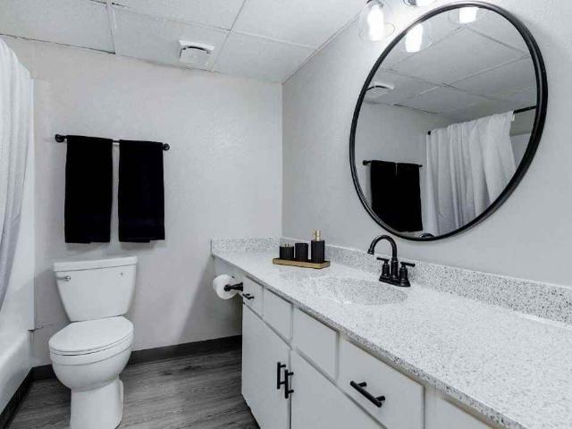 Horizons East 1 Bedroom Apartment for Rent at 505 N Rock Rd, Wichita, KS 67206