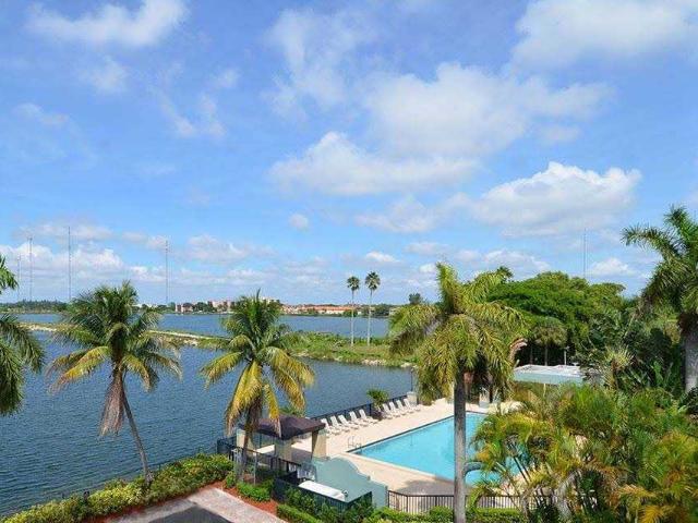 Horizons North 1 Bedroom Apartment for Rent at 665 Ives Dairy Rd, Ives Estates, FL 33179 California Club