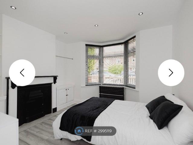 Horley Road, Redhill RH1, Room to rent, £750 pcm | PrimeLocation