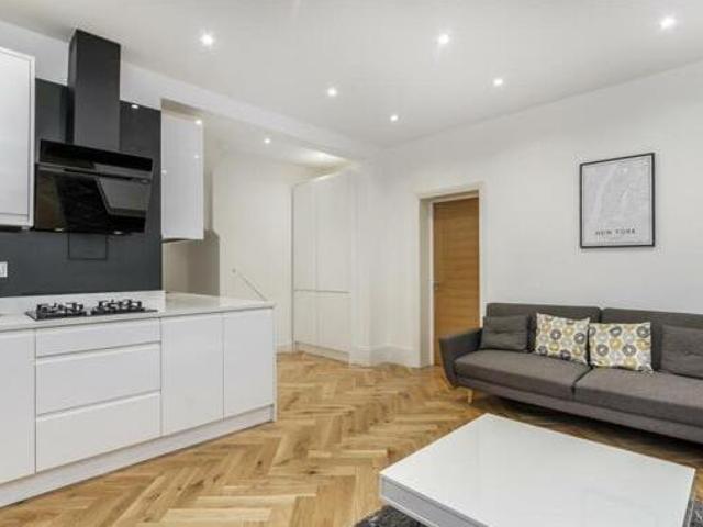Horn Lane, Acton, 3 Bedroom Ground