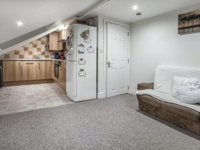 Horn Lane, Acton, W3 1 bed flat to rent £1,700 pcm £392 pw