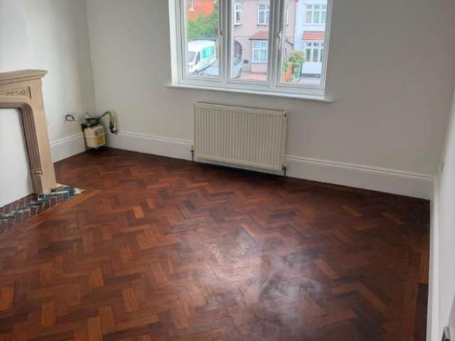 Hornchurch Road, Hornchurch RM11, 2 bed flat to rent, £1,899 pcm | PrimeLocation